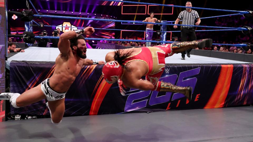 WWE 205 Live (10/09/2019): Six-Man Tag Team Match