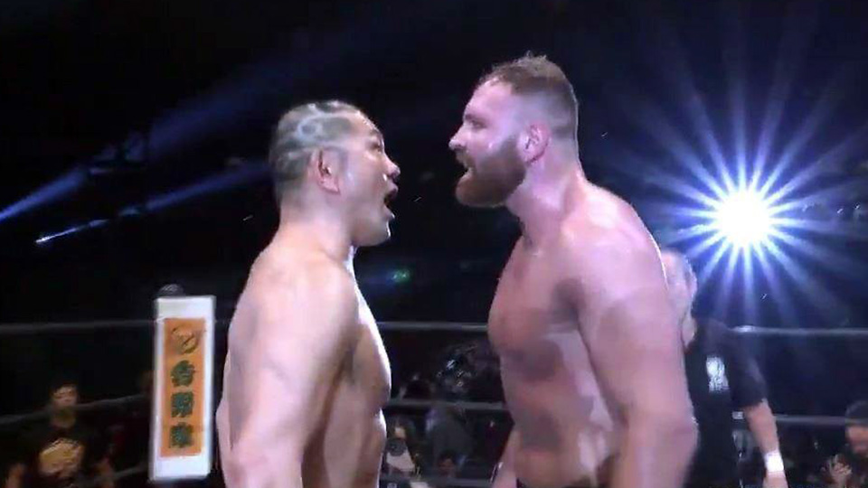 Minoru Suzuki ataca Jon Moxley no Wrestle Kingdom Minoru Suzuki ataca Jon Moxley no Wrestle Kingdom