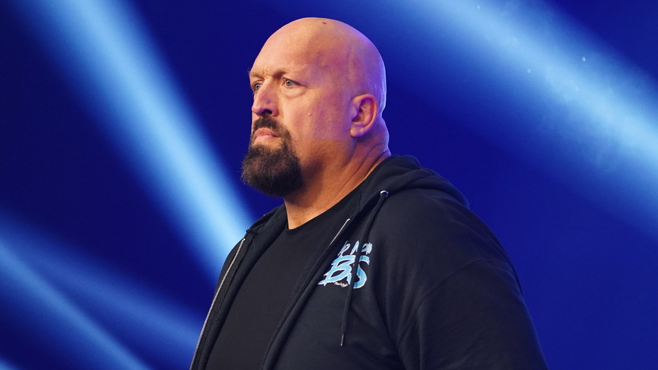 Paul Wight compara produtos de WWE e AEW