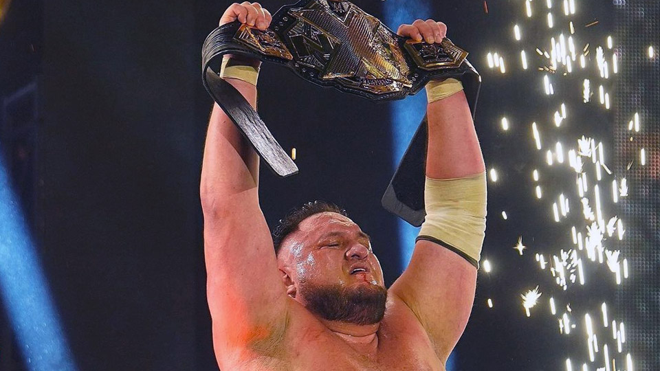 Samoa Joe faz história conquistando o NXT Championship