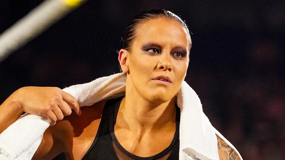 WWE alvo de críticas por causa do Queen's Crown