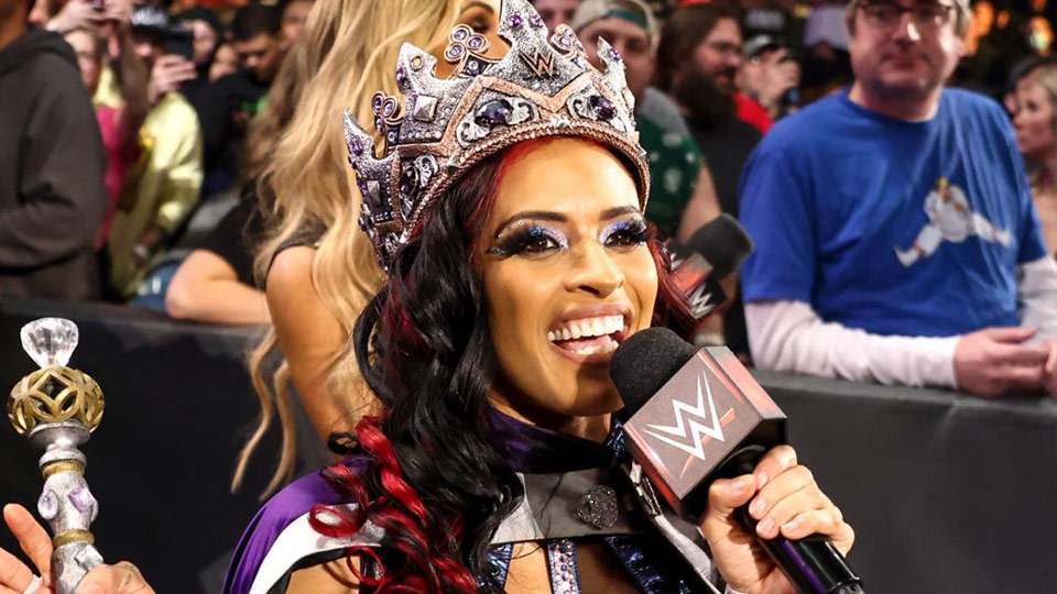 Queen Zelina Revela Forma Física Incrível