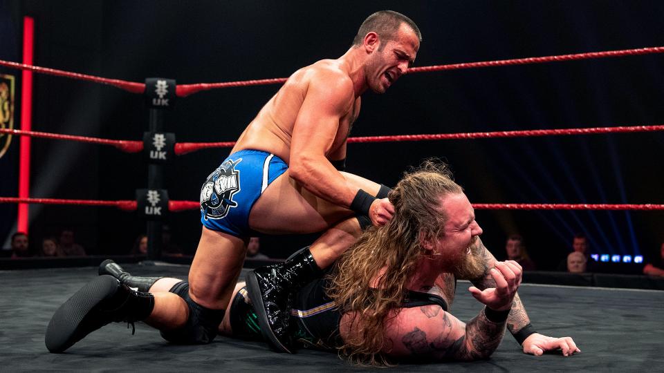 WWE NXT UK (17/03/2022): Roderick Strong vs Wolfgang