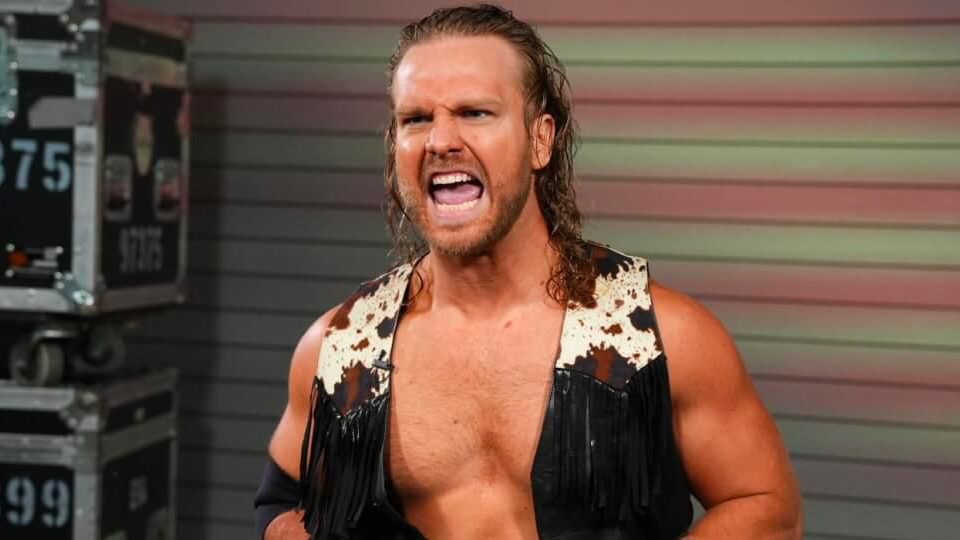 Hangman Page reage à derrota no Double or Nothing