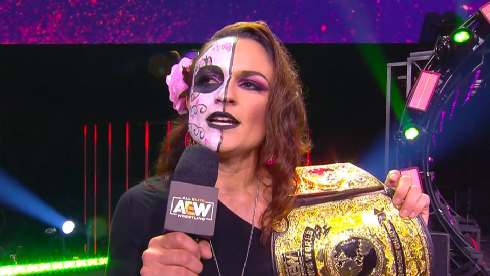 AEW criticada por booking de Thunder Rosa AEW criticada por booking de Thunder Rosa
