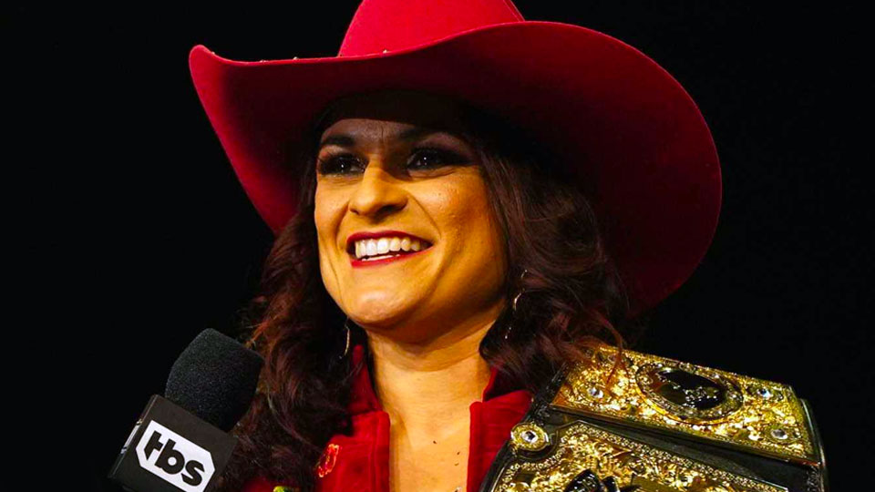 Thunder Rosa revela detalhes da sua lesão