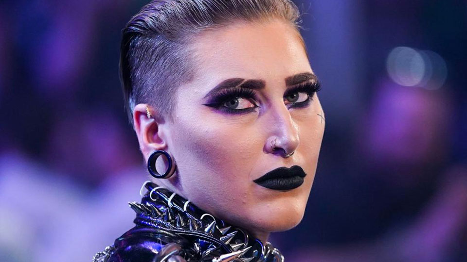 Rhea Ripley poderá ter de ser operada