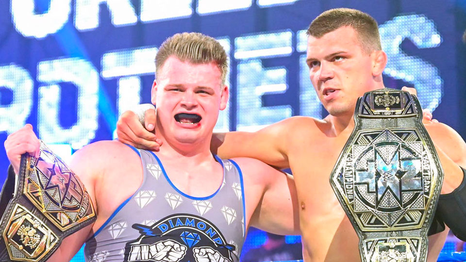 Creed Brothers vão defender os títulos no próximo NXT