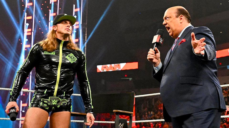 Riddle está "obrigado a vencer" contra Roman Reigns