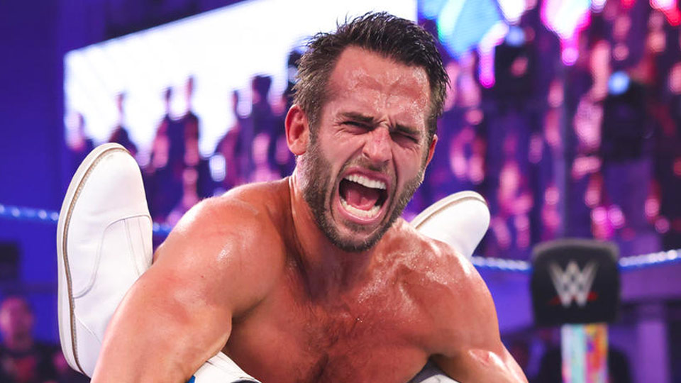 Roderick Strong pode rumar ao main roster da WWE