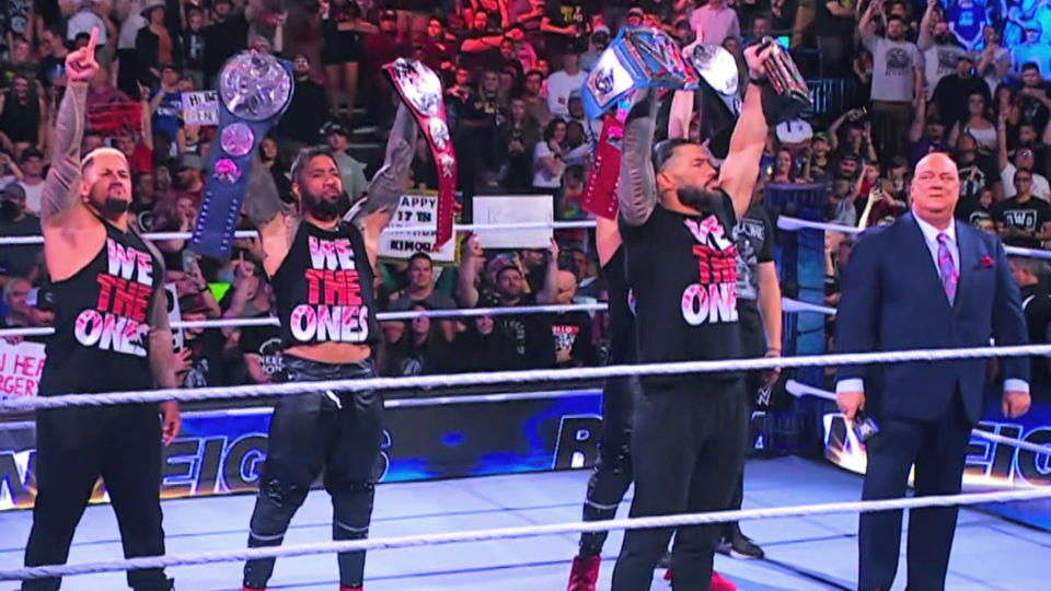 Bloodline anunciada para "Season Premiere" do Raw