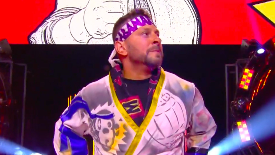 Colt Cabana regressa para enfrentar Chris Jericho