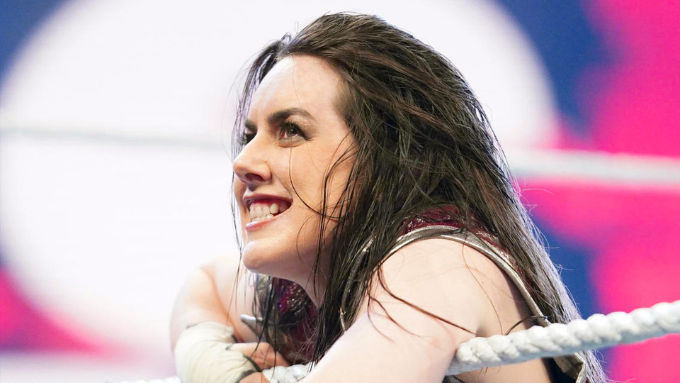 Nikki Cross faz promo enigmática sobre o seu futuro