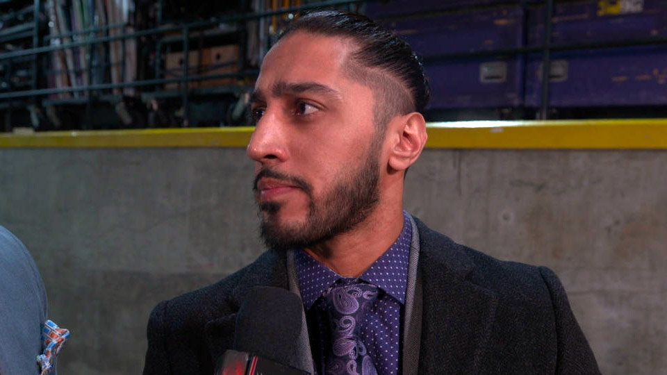 Mustafa Ali responde às críticas ao seu booking