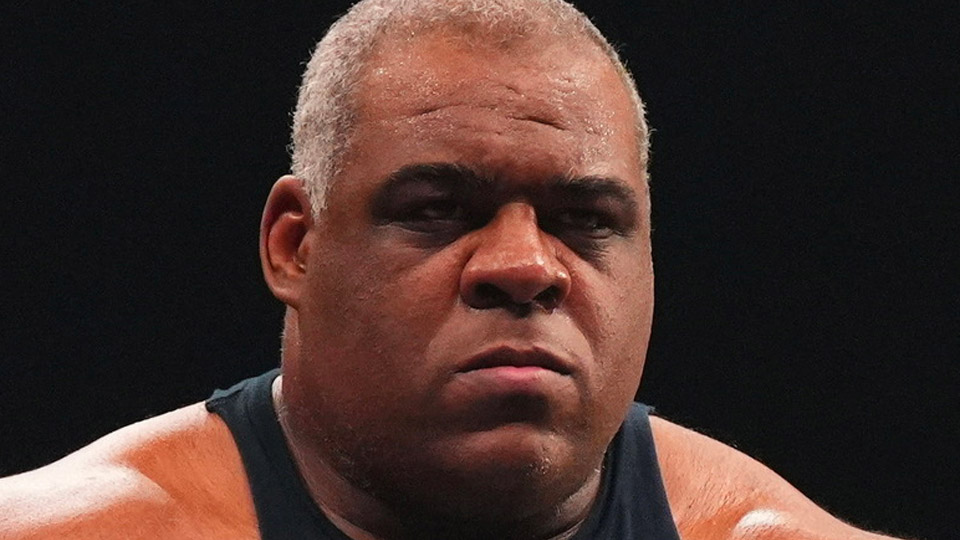 Keith Lee reage a críticas dos fãs ao seu visual