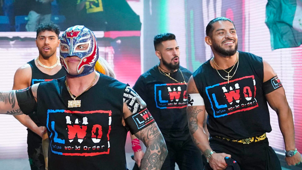 Triple H rejeitou regresso dos Latino World Order