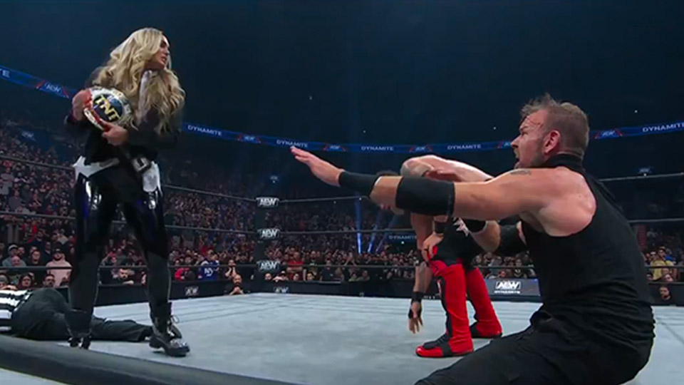 Christian Cage retém TNT Title com ajuda surpreendente