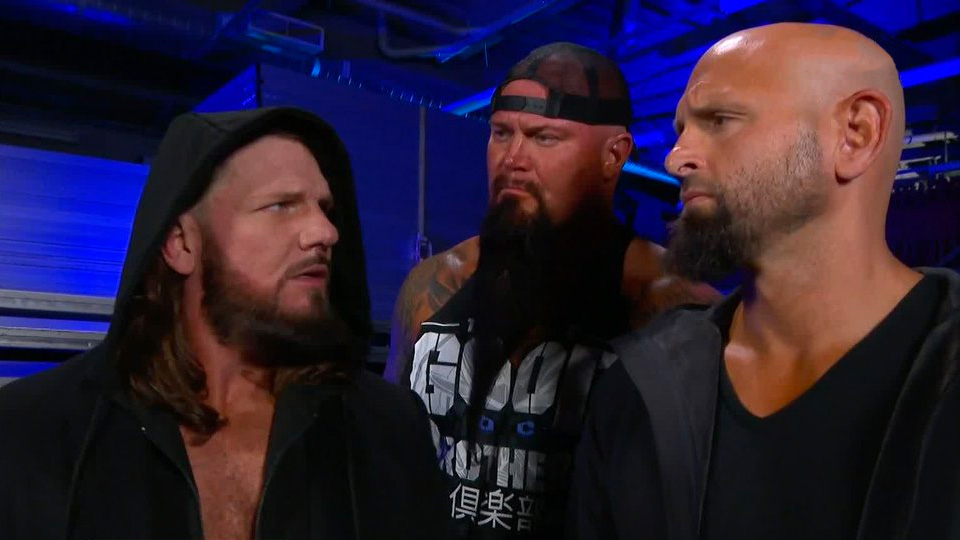 AJ Styles parece ter problemas com os The OC