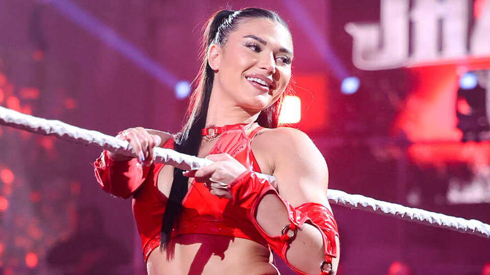 Jazmyn Nyx termina contrato com a WWE