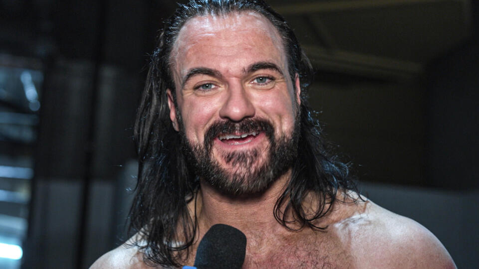 Drew McIntyre foi assistido antes do SmackDown