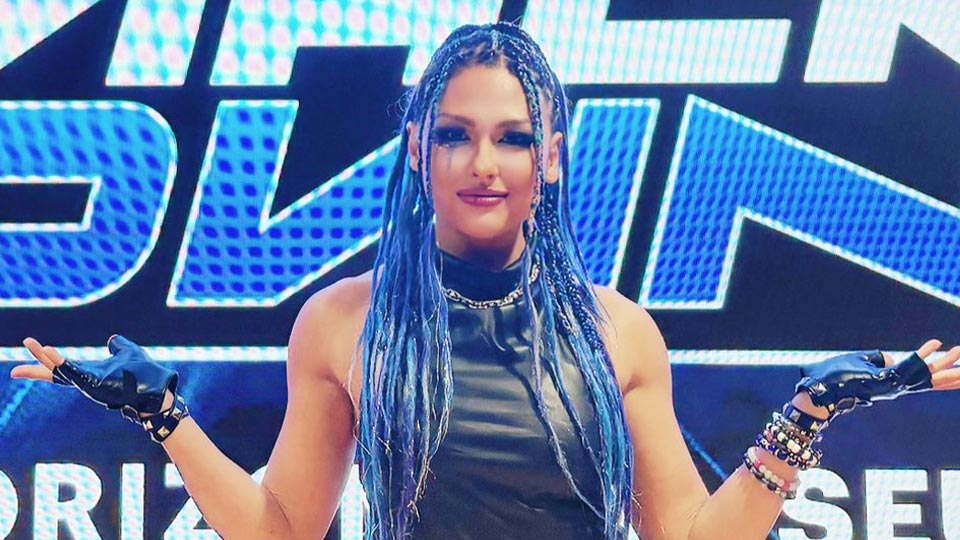 Giulia muda-se do Raw para o SmackDown